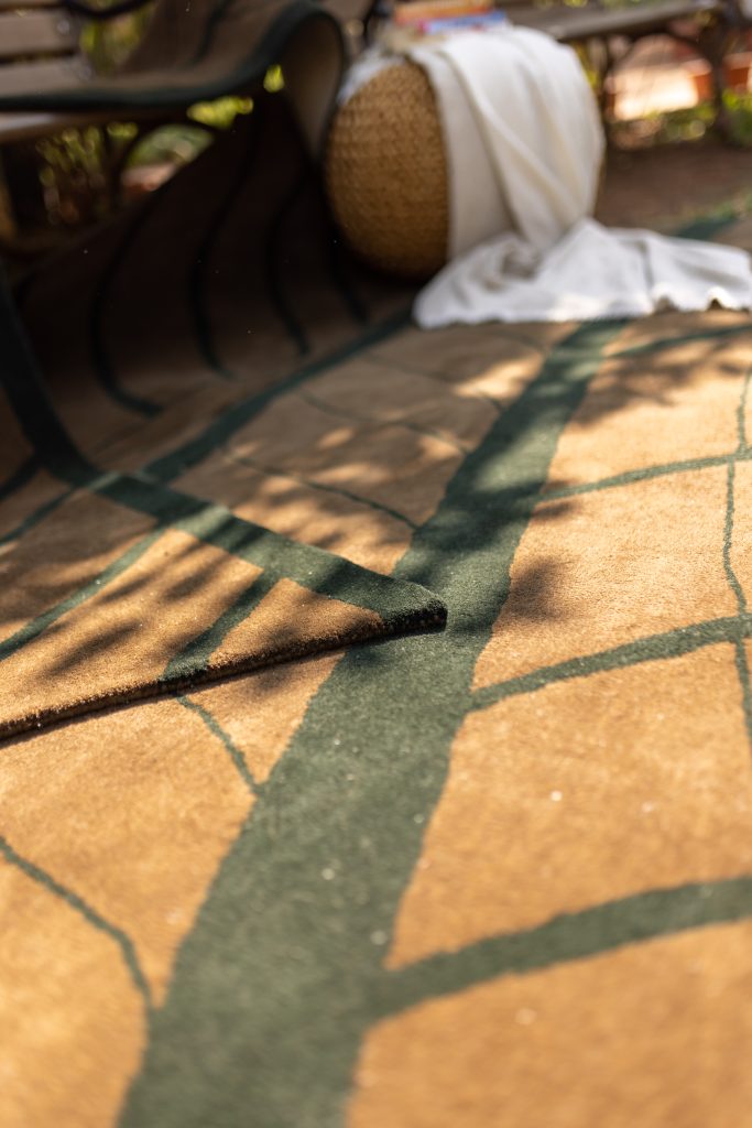 Ruffled - Buy premium luxurious rugs online - The Weaver